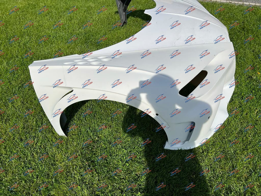 Bugatti Chiron Super Sport 300+ front end, OEM