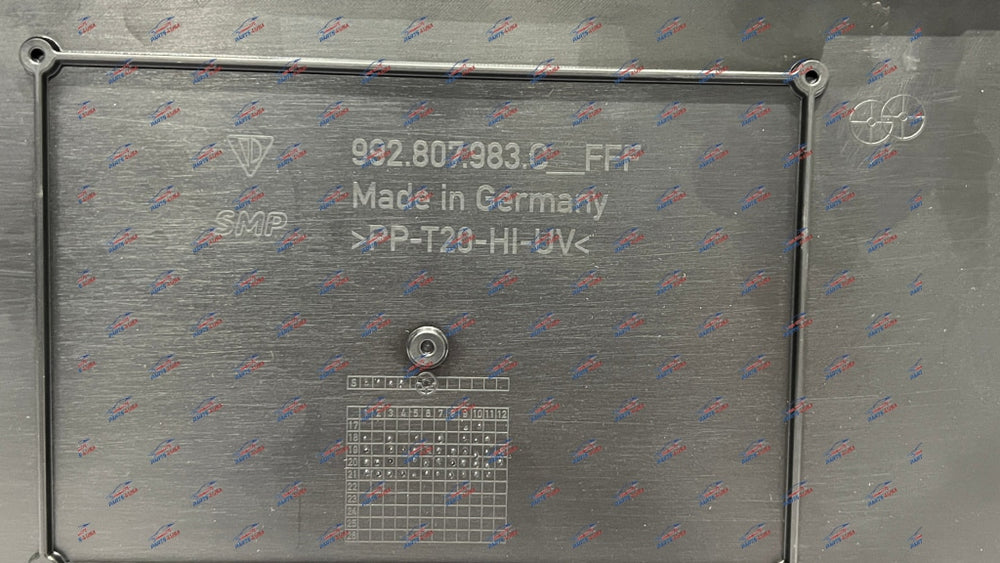 Porsche 992 Carrera 4S rear bumper cover, Part number: 992807983C