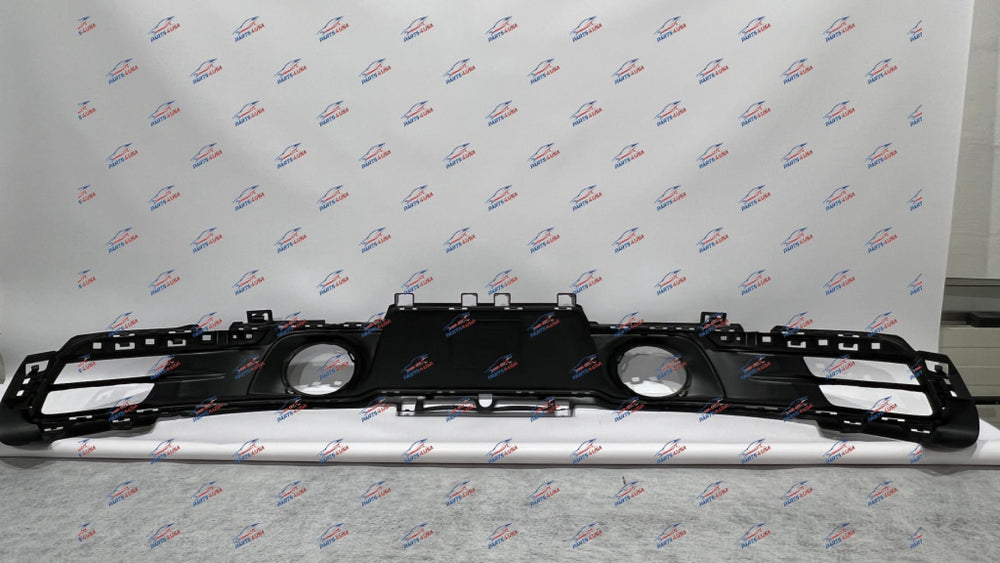 Porsche 992 Carrera 4S rear bumper cover, Part number: 992807983C