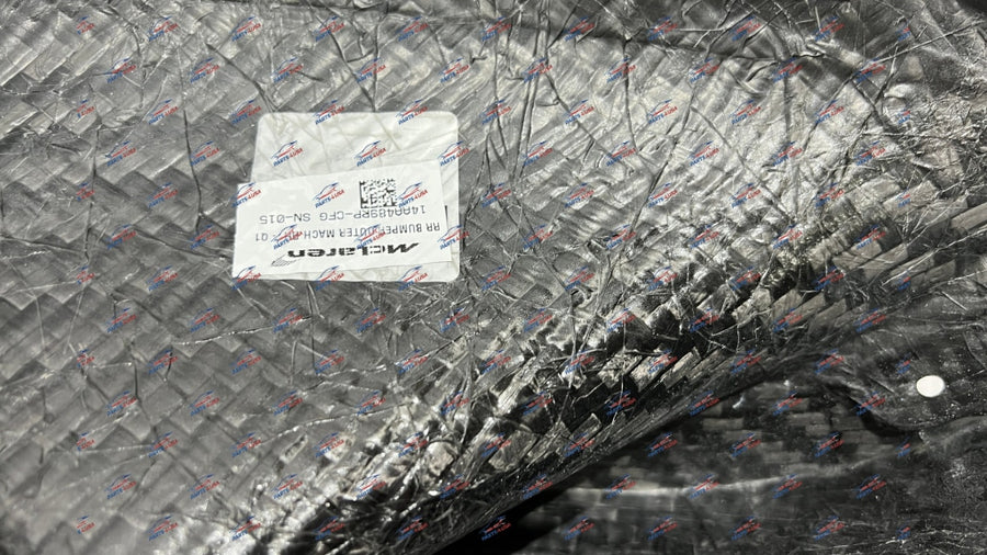 McLaren 765LT Side blade rear bumper L + R Carbon, OEM Part