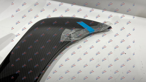 McLaren 765LT Side blade rear bumper L + R Carbon, OEM Part
