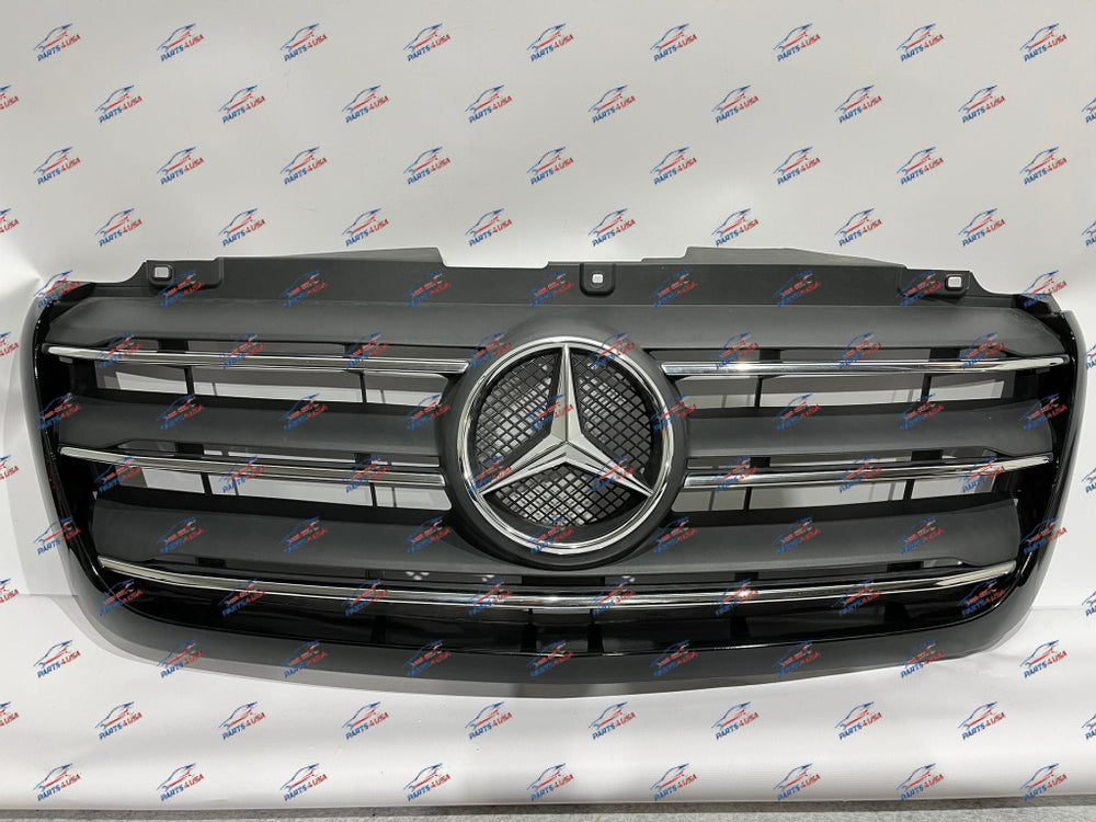 Mercedes Benz Sprinter OEM Grill A9108852600